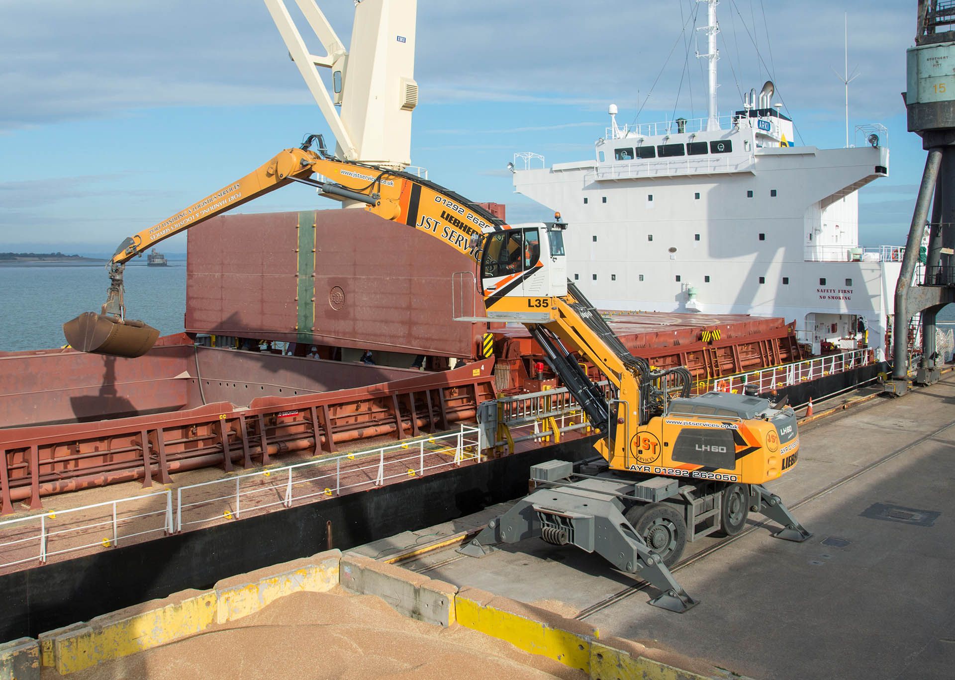 Port Handling & Logistics Solutions - JST Services